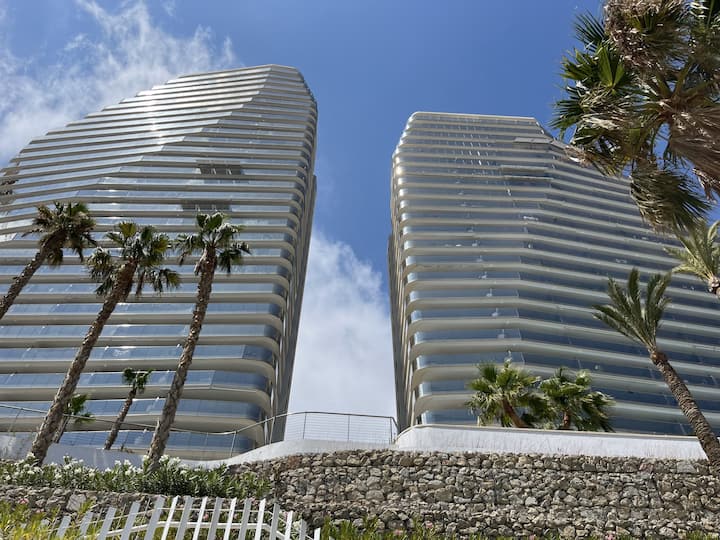 Sunset Cliffs Mediterranean Style Apartment - Benidorm
