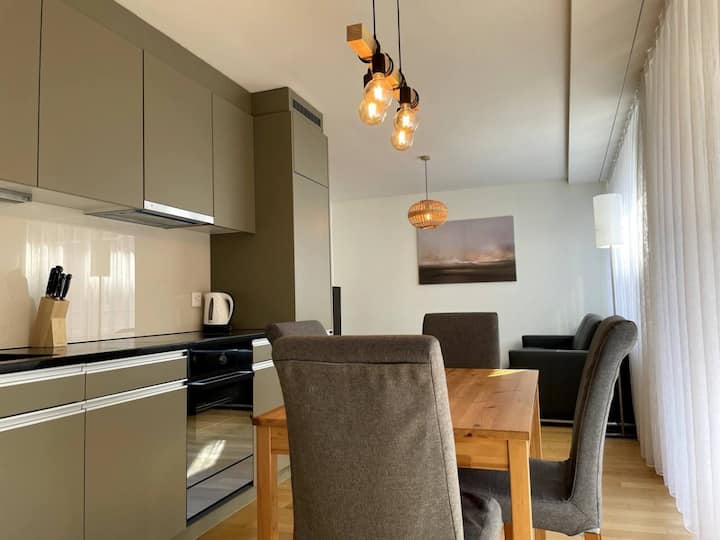 Cozy 1br In Popular Kreis 3 (West 11) - スイス チューリッヒ