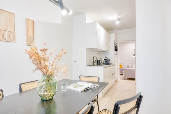 Charming 1-bedroom Retreat Near Ghent City Center - Gante