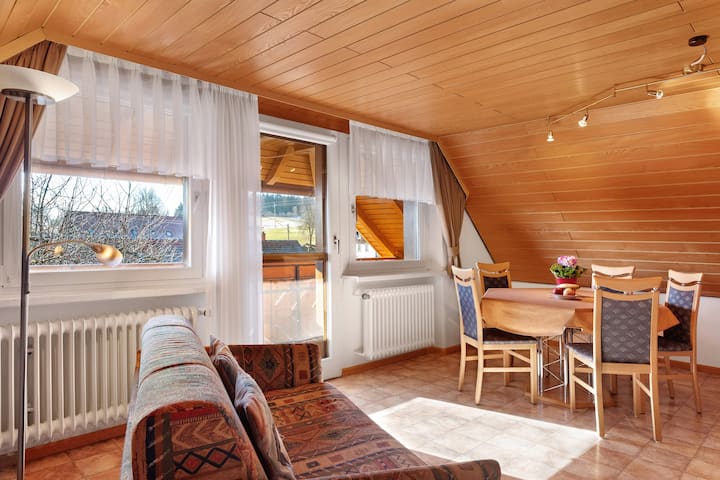 Ferienwohnung Mit Balkon, 60qm - Schluchsee