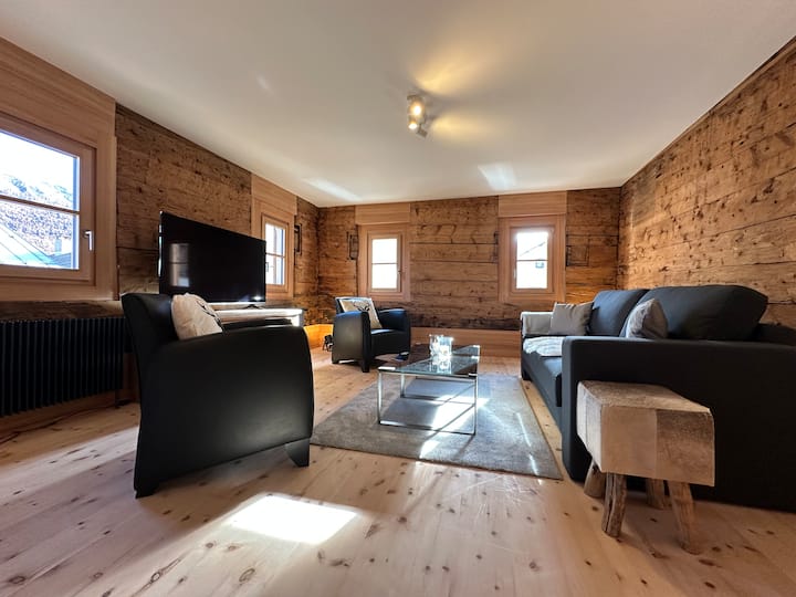 Chesa Unica - Historica Mit Wellness - Madulain