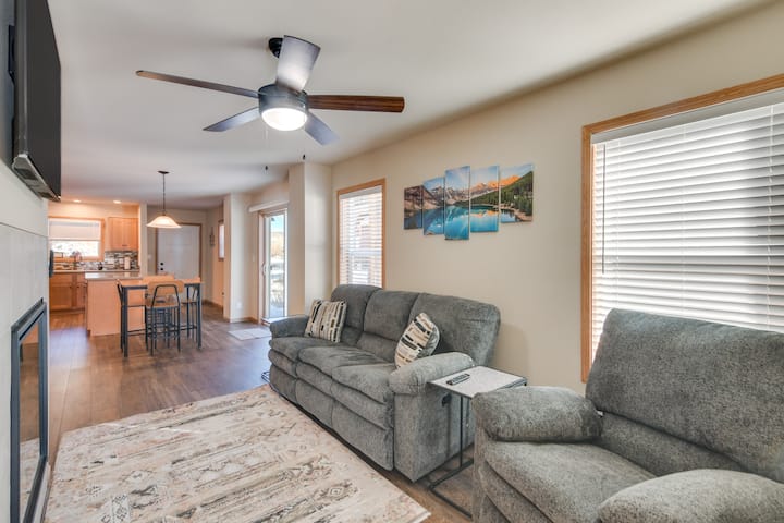 4 Mi To Granby Ranch: Cabin W/ Hot Tub Access! - Granby, CO