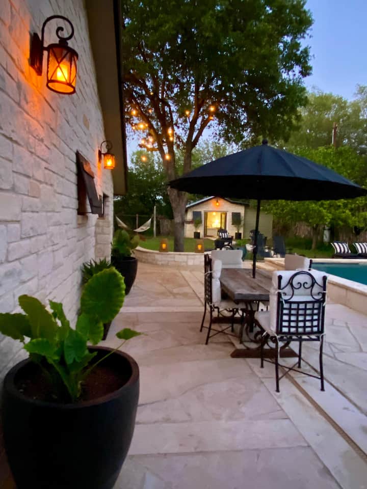 Waterfall, Pool, Cabana, Pavilion, Tropical Oasis! - Concan, TX