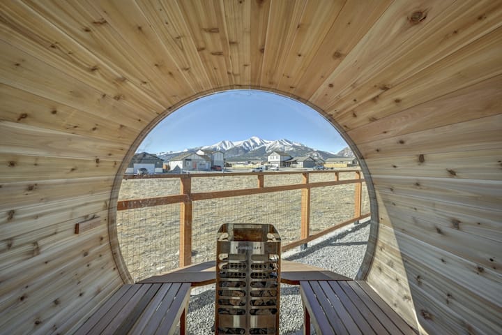 The Artful Escape W/ Hot Tub And Sauna-str-296 - Buena Vista