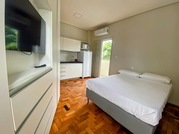 Estúdio Lindo C/ Duas Varandas - Belo Horizonte