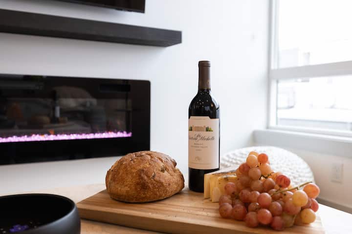 Luxury Cali Avetownhome W/rooftop Deck & View - Seattle, WA