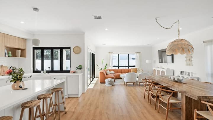 Ella Phillip Island - Phillip Island