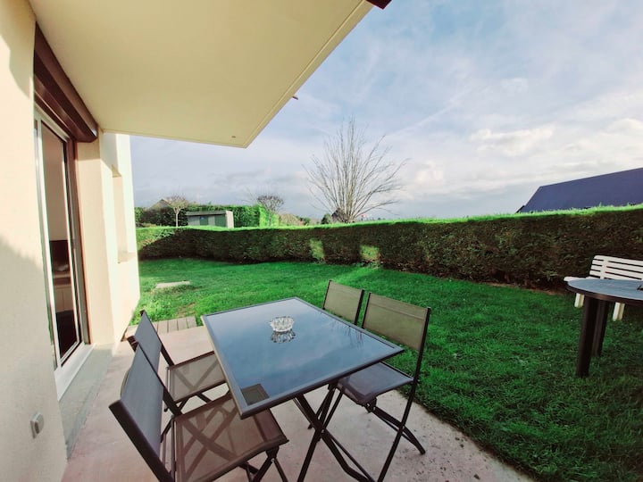 T2 Familial Avec Piscine Et Jardin à Touques - Touques