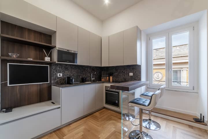 A Sophisticated, Modern Stay By Rome’s Jewish Quar - Rome