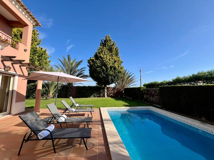 Vila Solar Fabulosa | Private Pool & Garden - Porches