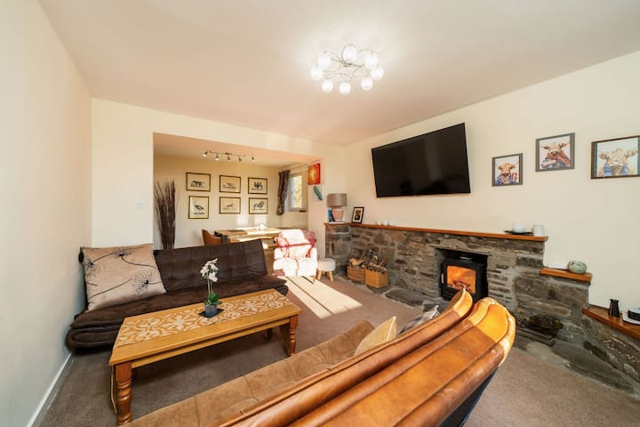 Milton Of Tullypowrie Cottage - Pitlochry