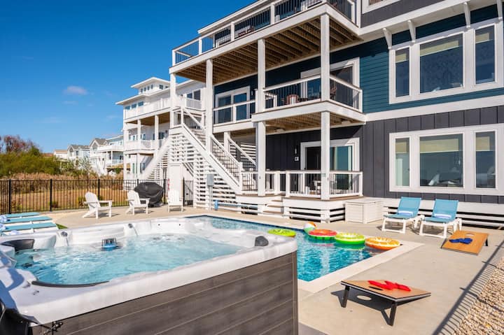 Luxury Water Front W Private Pool, Hot Tub & Dock - Corolla