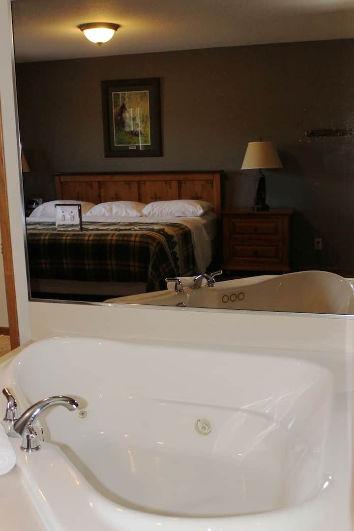 1 Bedroom Condo Great View Of Duck Lake - Eagle River, WI