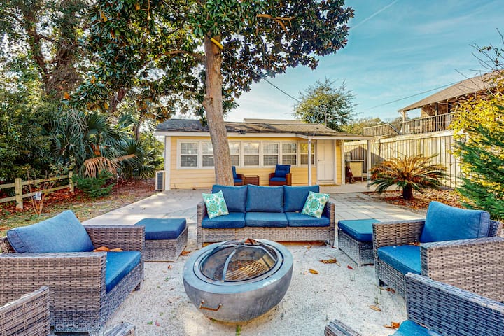 4br Duplex With W/d, Patio & Backyard Oasis - North Myrtle Beach, SC