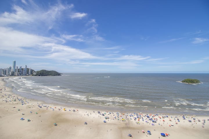 Imp21 - Calçadão, Frente Mar, 3 Suítes + 1 Dorm - Balneário Camboriú