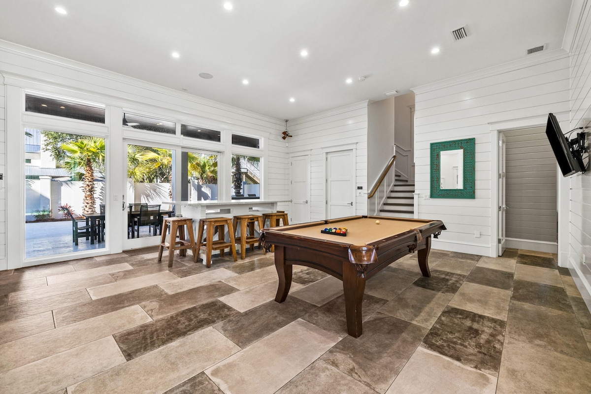 St. Charles - Pool! Gulf Views! LSV! Bikes! - Houses for Rent in Santa ...