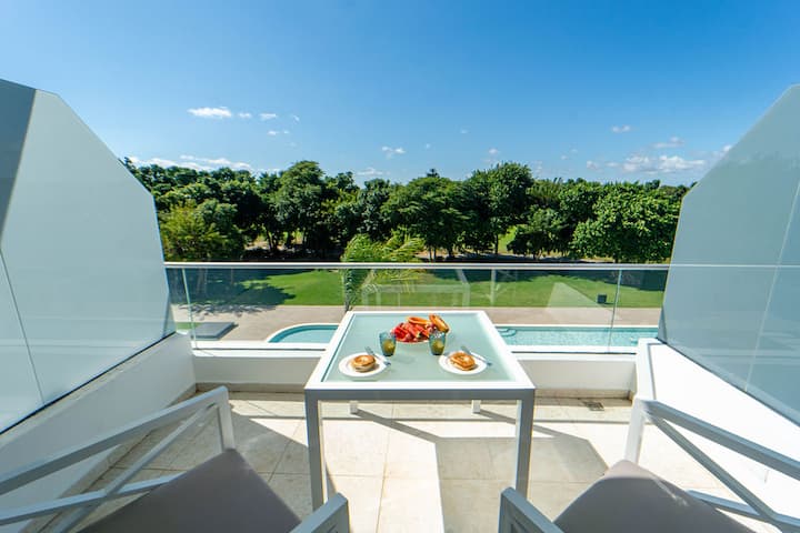Airbn Be-golf & Pool Views @ Cana Rock - Punta Cana