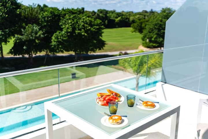 Airbn Be Blue Best Pool Views. G205 - Punta Cana