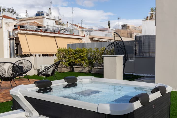 Acropolis View 3-bdrm W/rooftop Garden & Jacuzzi - Athens