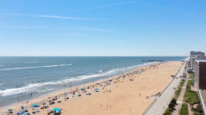 Dog-friendly Beach Apt Steps To Boardwalk - Virginia Beach, VA