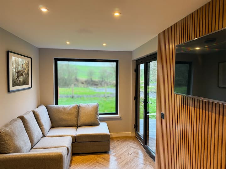The Rabbit Lodge - Linlithgow