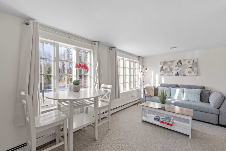 Historic 2nd-floor Retreat With Modern Comforts - Concord, NH