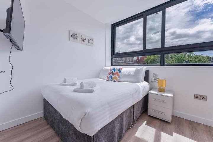 Spacious And Bright Studio In Central Sheffield - Rotherham