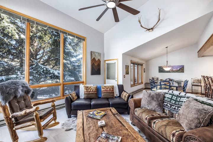 Trail Ridge Retreat – Sleeps 8 - Edwards, CO