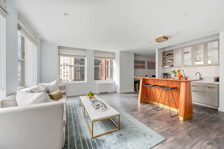 17john: Presidential King Suite With Sofa Bed - Brooklyn, NY