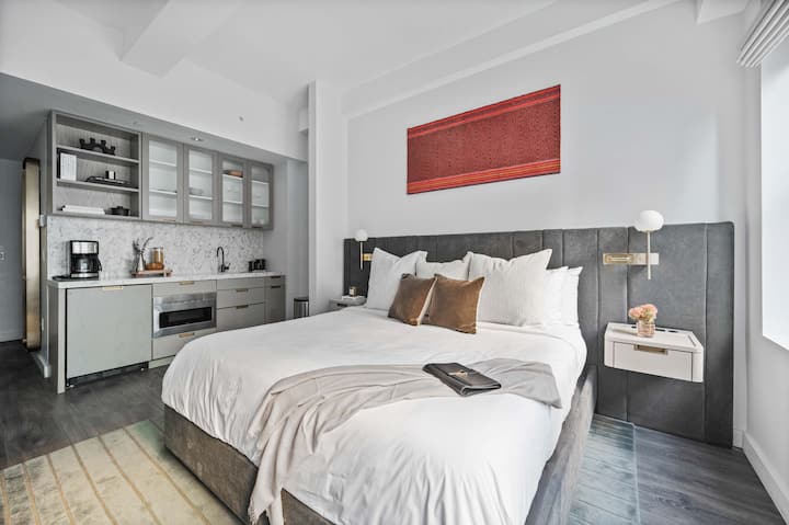 17john: Classic King Studio Apartment - New York
