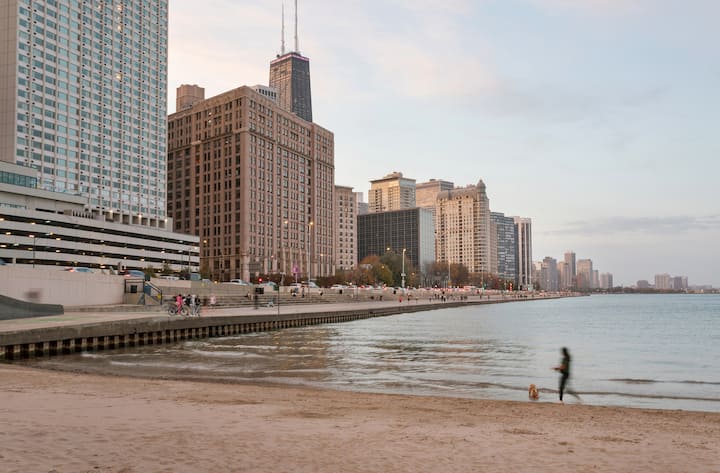 Sonder Onterie | Two-bedroom Apartment - Grant Park, IL