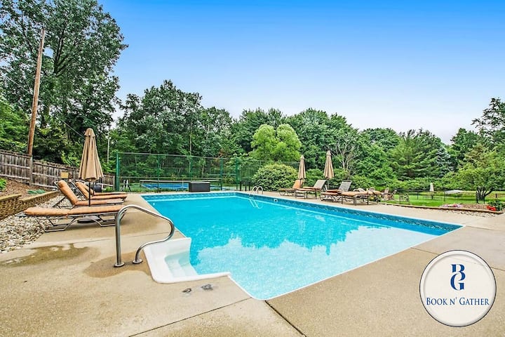Babe's Pond | Pool | Hot Tub | Pickleball | Fishin - New Buffalo, MI