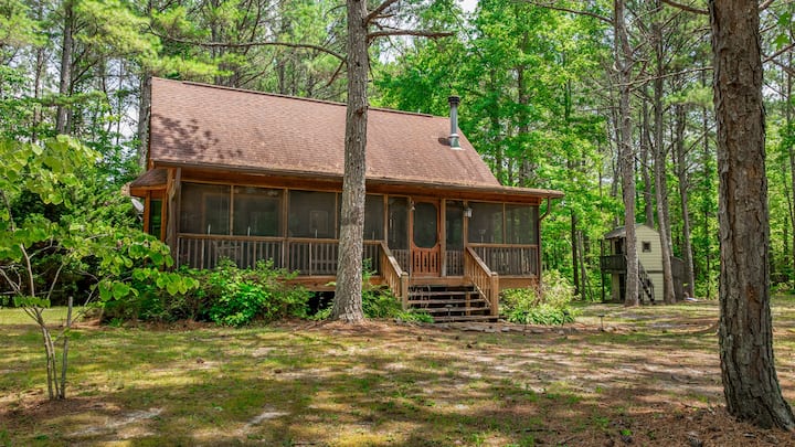 Cedar Cove-fishing, Hot Tub, Fire Pit & Playhouse - Mentone, AL