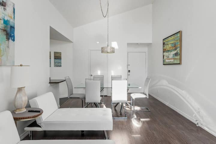 Cozy Apt W/ Pool, Hot Tub, Golf, Near Downtown! - Orlando