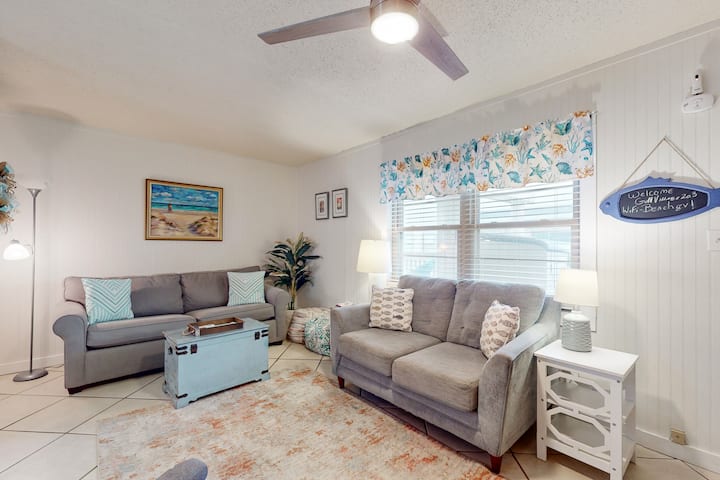 2br 2nd-floor | Balcony | Pool | Beach Access | Ac - Gulf Shores, AL