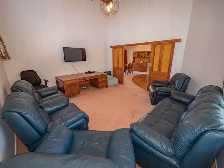 Serenity Hills - Mangonui Holiday Home - Mangōnui