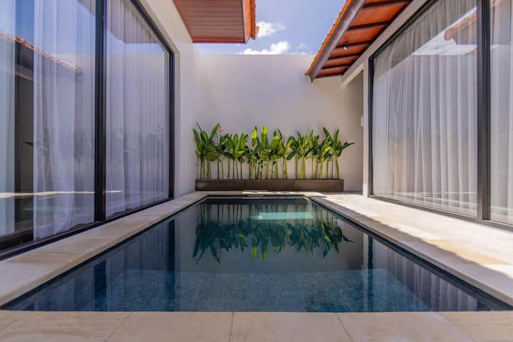 Villa Fénix: Brand New 1br Villa In Umalas, Bali - Bali