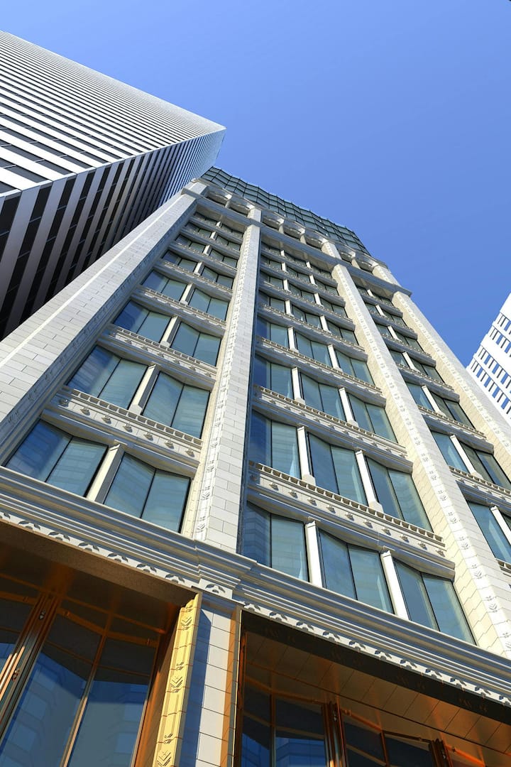 Modern Design And Smart Amenities - Chicago, IL