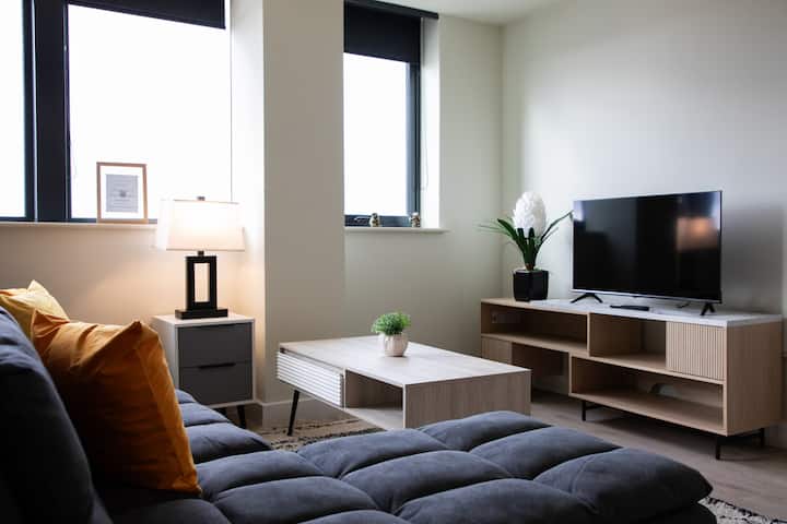 Luxury 2 Bedroom Apartment - Birmingham