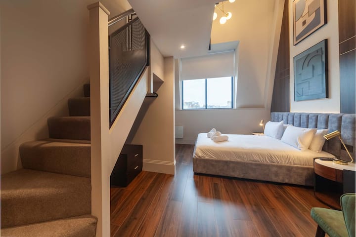 Contemporary Mezzanine Studio In Central Hastings - Hastings