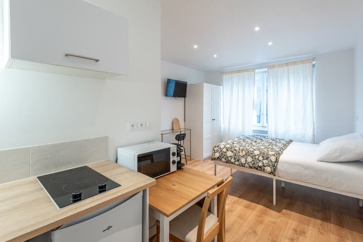 M108 *Marquer* Studio Idéalement Situé, Cozy - Annemasse