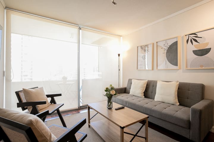 Chic 2br Flat | Las Condes Steps To Park And Mall - Las Condes