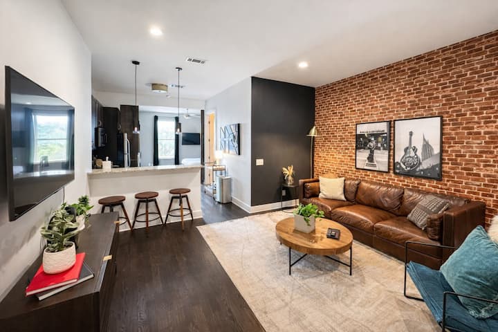 Legends Loft Near Vandy And Downtown Nashville - Nashville, TN