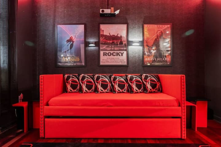 Movie City W/ King Bed By Wells Fargo & Broad - Philadelphie, PA