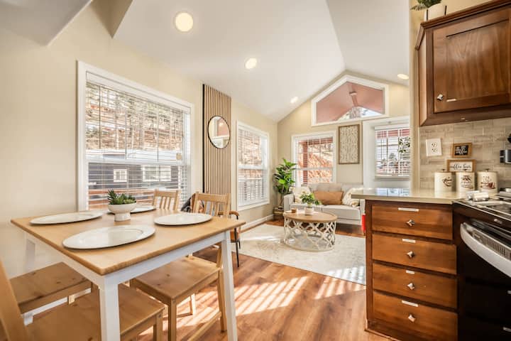 Pikes Peak Heaven's Retreat! - Woodland Park, CO