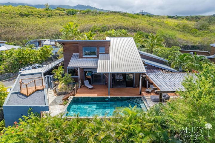 Kaz Balen, Piscine à Débordement Et Vue Océan - Réunion