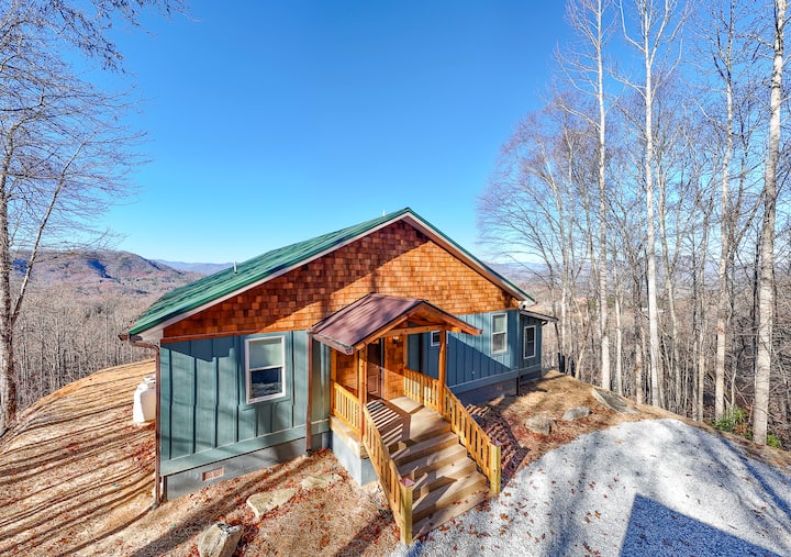 Bella's Retreat | Smoky Mt Views From Hot Tub! - Bryson City, NC