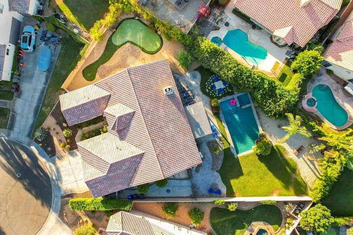 Top Rated 6br 4ba Pool, Spa, Putting Green - La Quinta, CA