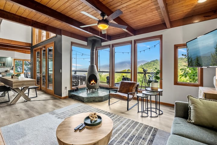 Amazing Views!| Gameroom| Sauna| Hot Tub| 4 Kings - Gatlinburg, TN