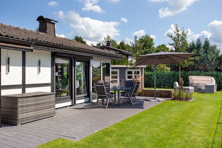 Ferienhaus Sauerland Am Hennesee - Meschede